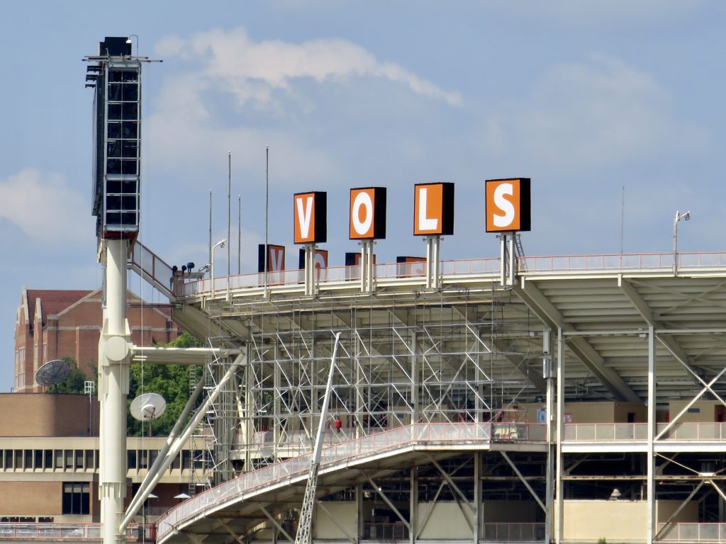 PHOTOS: Tennessee Adds Second Set of V-O-L-S Letters to Neyland Stadium ...