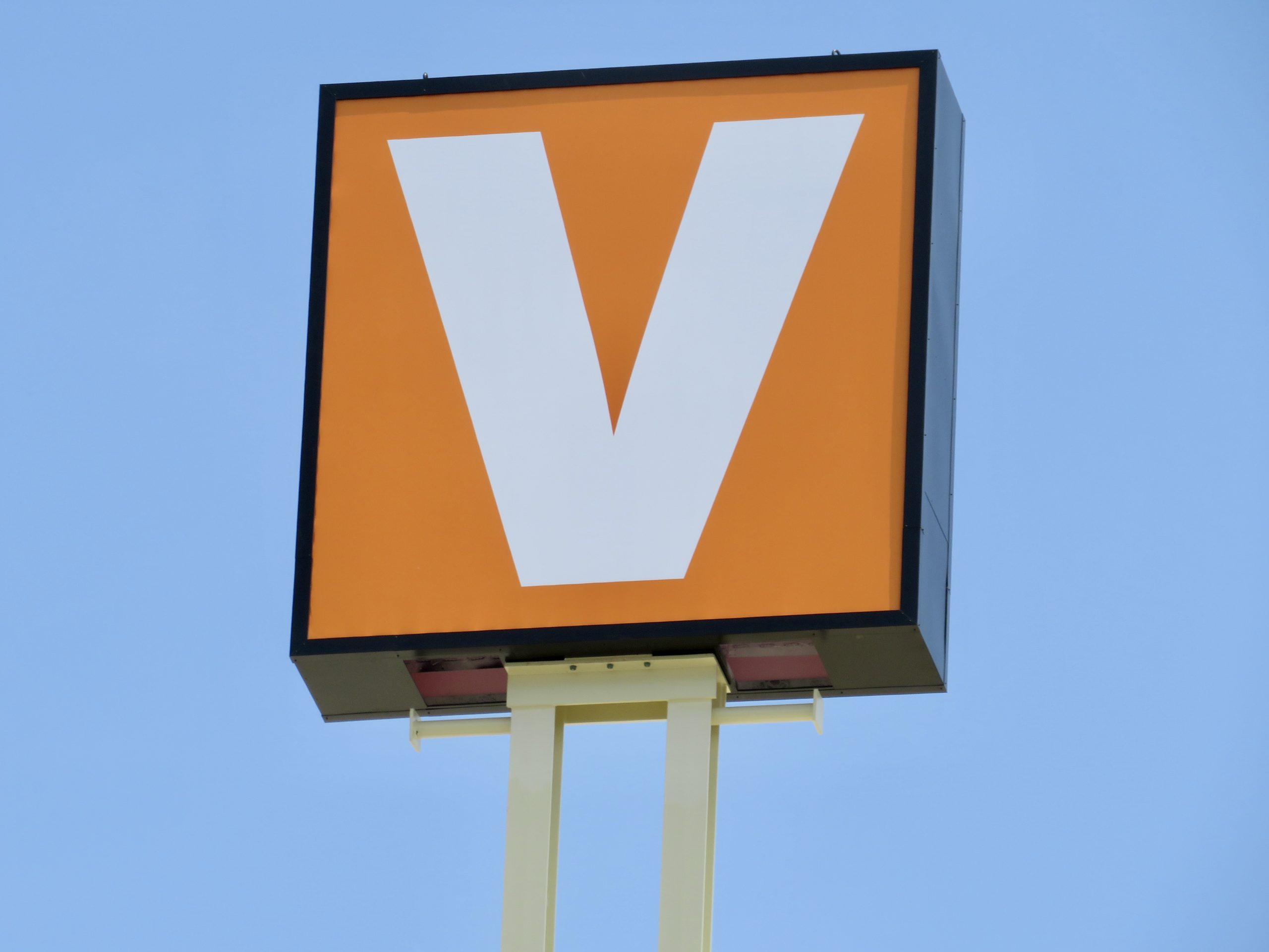 GALLERY: First Look at V-O-L-S Letters on Neyland Stadium | Rocky Top ...