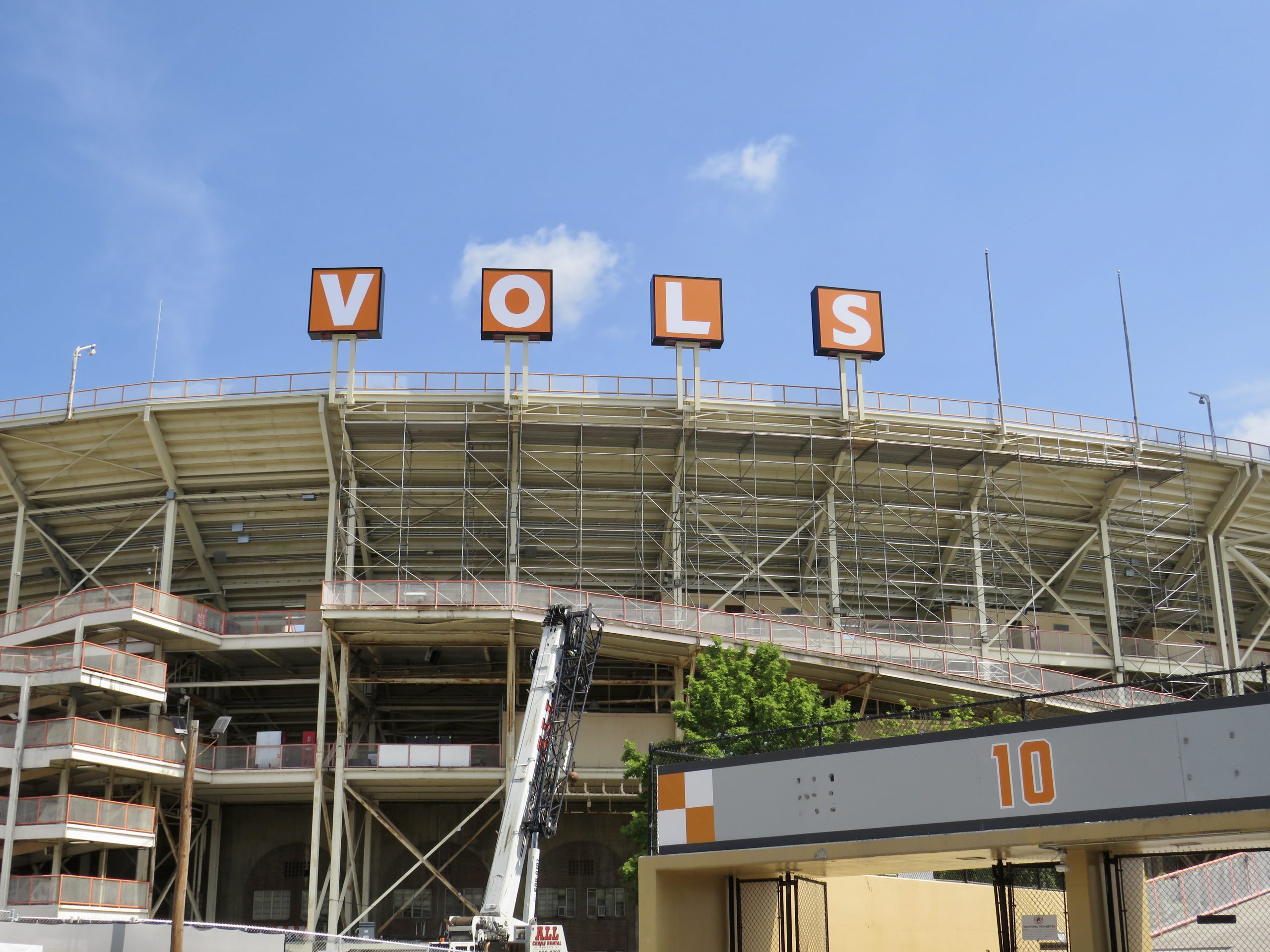 GALLERY: First Look at V-O-L-S Letters on Neyland Stadium | Rocky Top ...